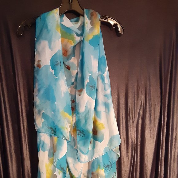 Tops | Sleeveless Water Color Duster Top Is Measured At 4x52 In Size ...